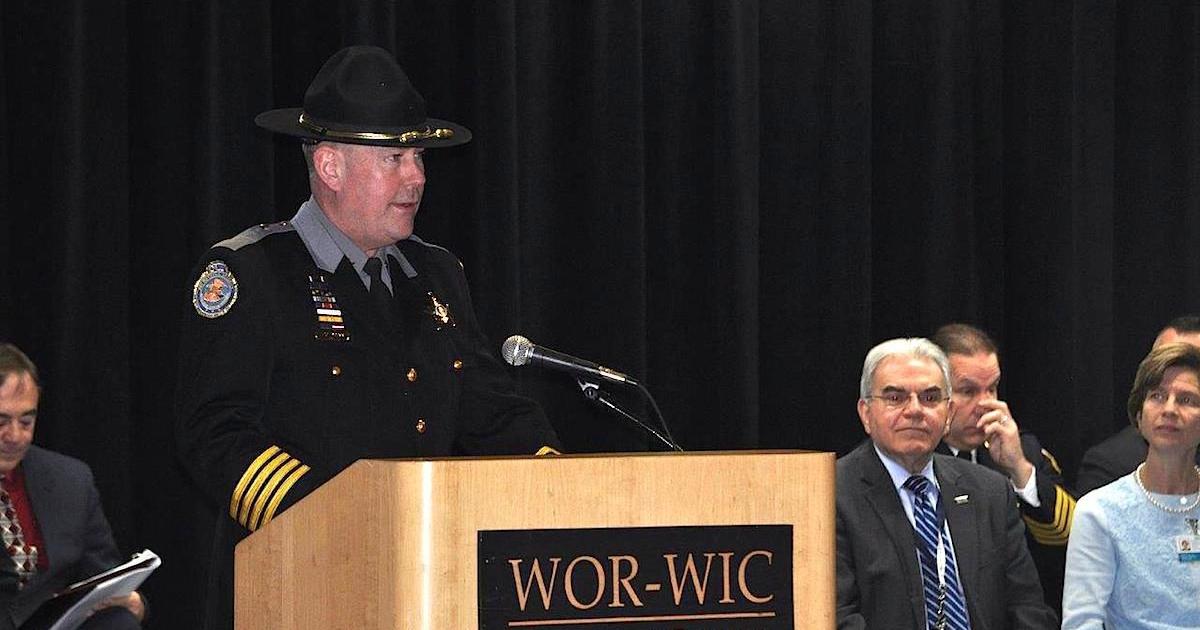 Deputy recruits graduate police academy | Local | stardem.com