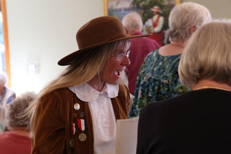 Mary Handley brings Annie Oakley to life | Local | stardem.com