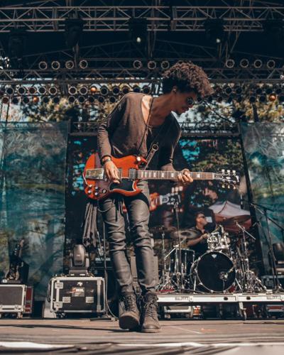 Up and coming young rocker performing at Easton Nov. 18 | | stardem.com