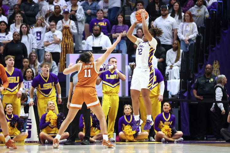 Williams scores 20 as No. 12 LSU hands No. 2 Texas its first loss, 70 ...