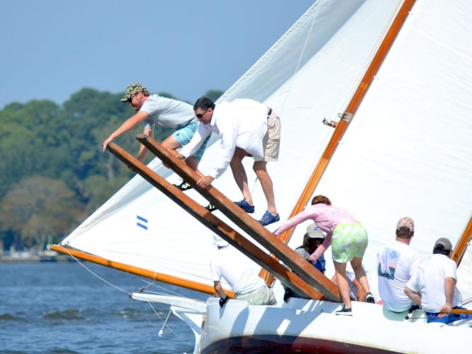 Log canoe Island Blossom wins regatta on the Choptank | Local | stardem.com