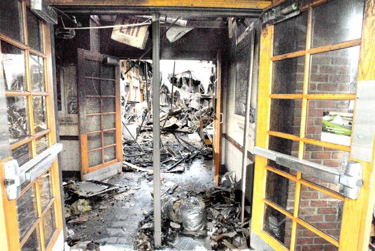 Fire destroys Bob Evans restaurant | Local | stardem.com