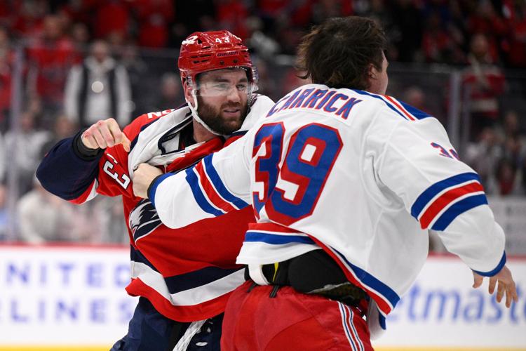 Tom Wilson has Gordie Howe hat trick in Capitals' 6-3 win against ...