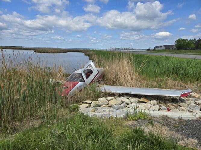 Plane crashes during landing at Bay Bridge Airport | Local | stardem.com