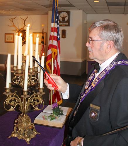 Elks host 'absent members' memorial service | Local | stardem.com