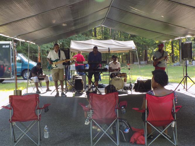 Community block party brings resources and fun together | | stardem.com