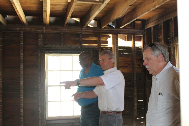 First house shows progression in Hill Housing Project | Local | stardem.com