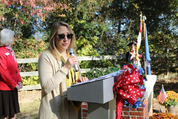 DAR dedicates marker at grave of Col. William Richardson | Local ...
