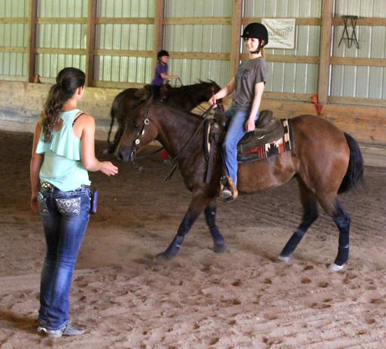 4-H'ers experience reining horses | Local | stardem.com