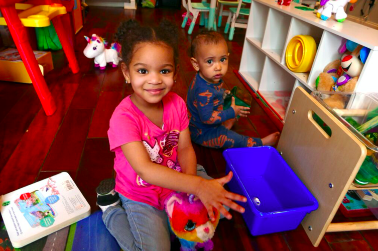 Mothers of Baltimore: Local women try to overcome lack of child care ...