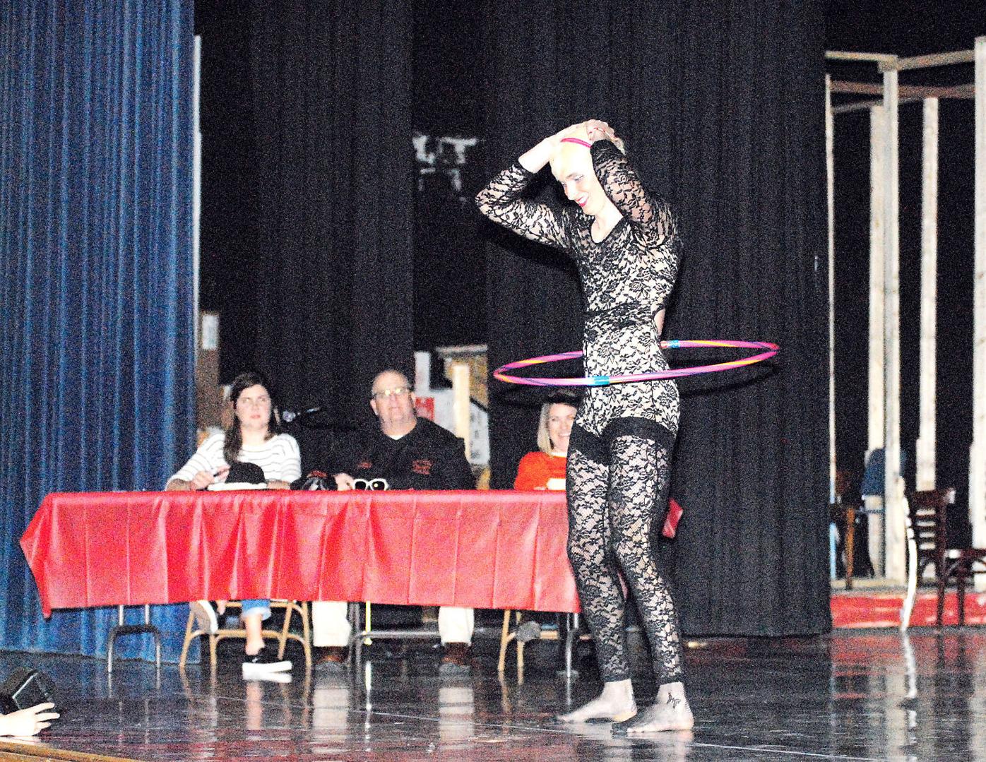 Womanless Beauty Pageant | Photos | stardem.com