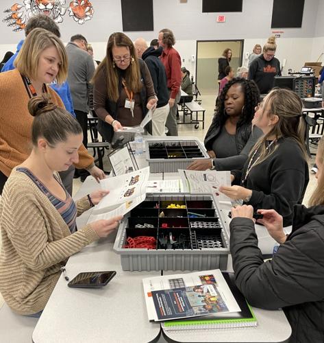 Lockerman Middle receives STEM donation | Local | stardem.com