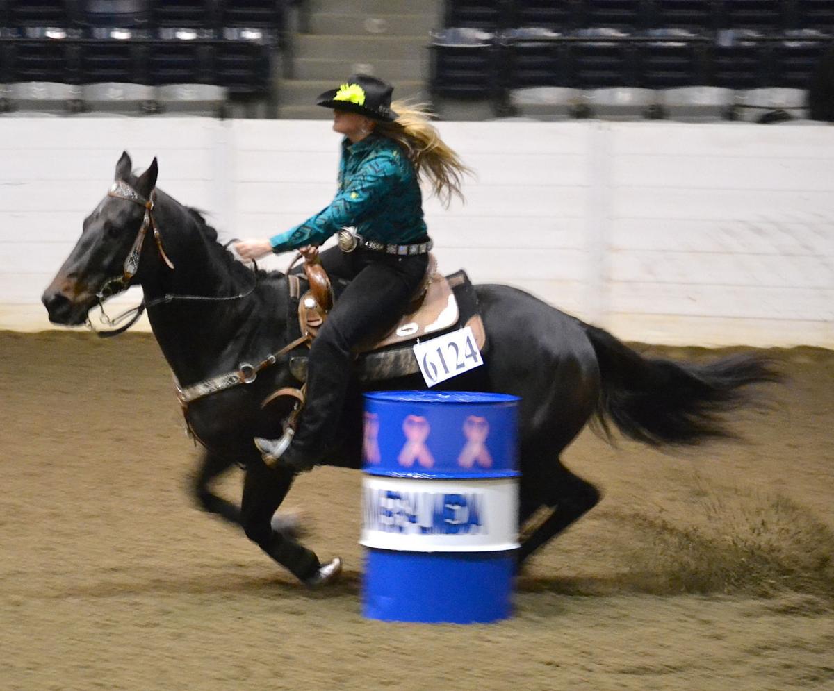 Local girl scores in national barrel racing competition | Local ...