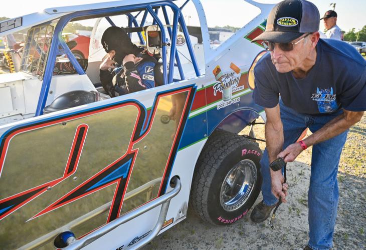 Dirt track racing is a family business | Local | stardem.com