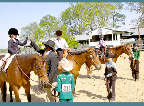 Dream Riders 4-H Club hosts April horse show | Life | stardem.com