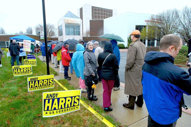Harris town hall quickly turns raucous | Local | stardem.com