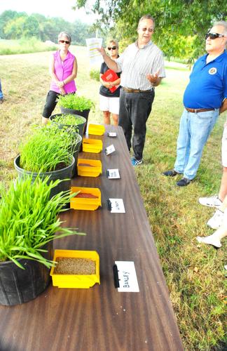 Officials get an eyeful on Talbot Farm Tour | Local | stardem.com