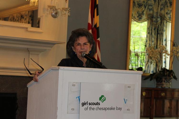 Riley honored as 'Woman of Distinction' | Local | stardem.com