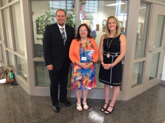 Caroline hosts new teachers breakfast | Life | stardem.com