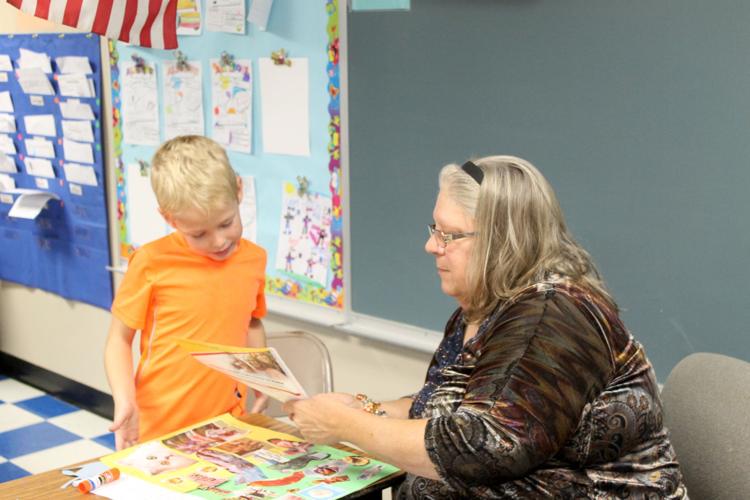 Bayside Elementary School celebrates Grandparents Day | Life | stardem.com