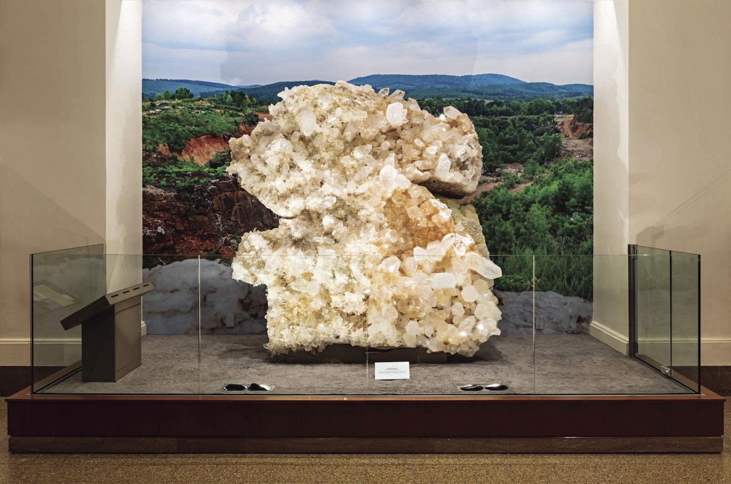 Massive slab of quartz crystals goes on view at Smithsonian ...