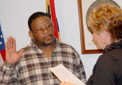 Hurlock OKs Gary Henry for District 1 council seat | Local | stardem.com