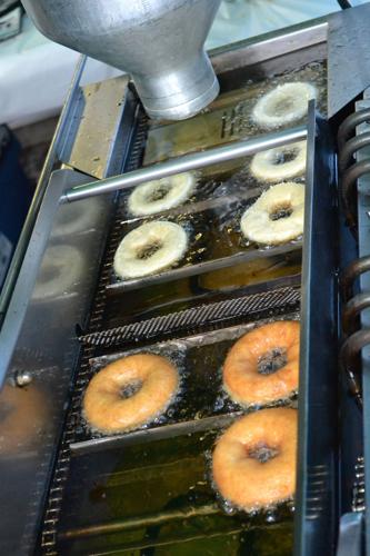 Donut Peddler new at the fair | Life | stardem.com