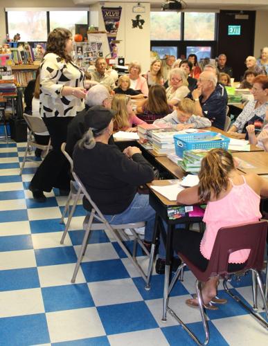 Bayside Elementary holds Grandparents' Day | Life | stardem.com