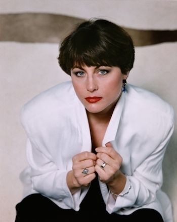 Sue Matthews to perform in Stoltz | Music | stardem.com