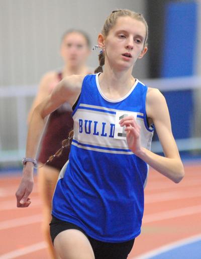 Ridgell runs down 1 title, 2 records | Sports | stardem.com