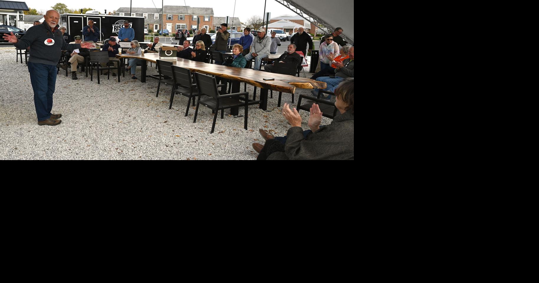 Lakeside opponents meet at Rise Up on Dover | Local | stardem.com