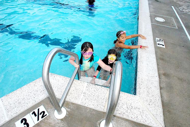 Swim Graduation Night! | Photos | stardem.com