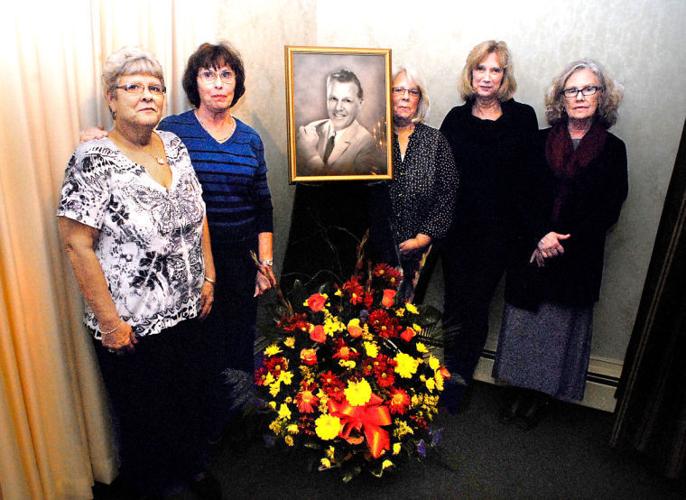 Country music legend Mel Price dies at 94 | Local | stardem.com