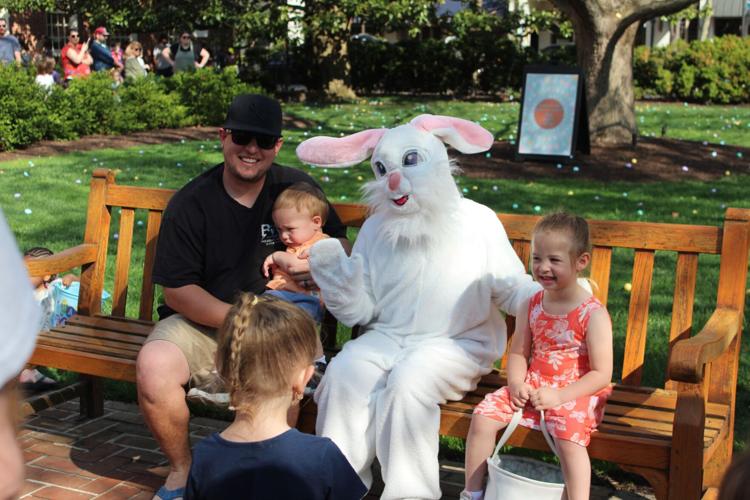 Photos: Hundreds of children hunt for eggs in Easton | Local | stardem.com