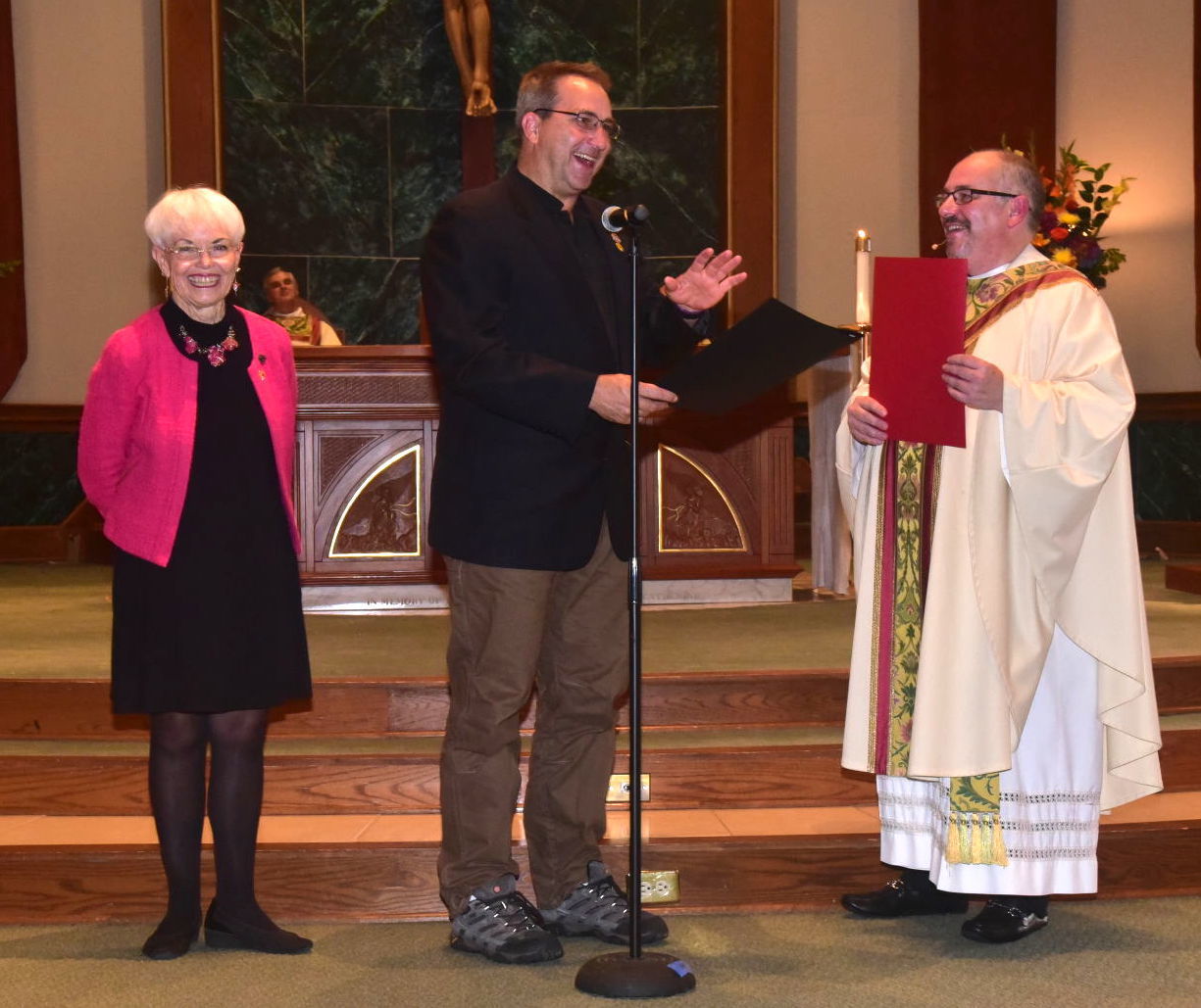 Nash celebrates jubilee of ordination | Local | stardem.com
