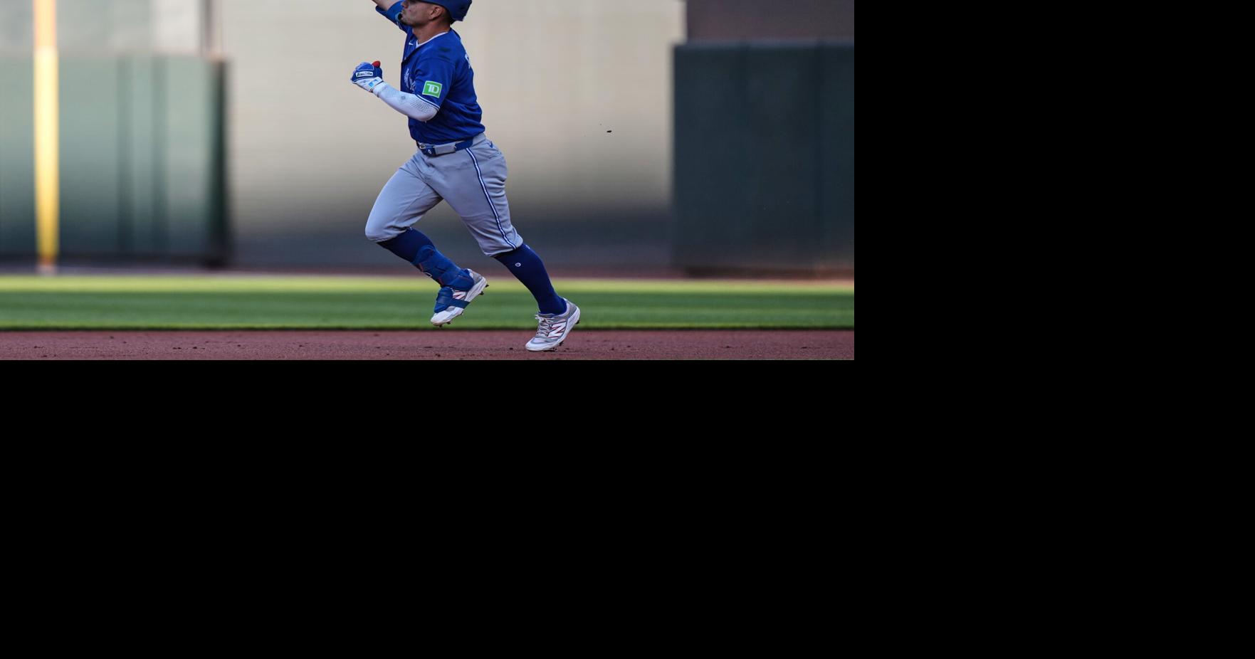 Bases-loaded walk lifts the Blue Jays to a 2-1 victory over the Orioles ...