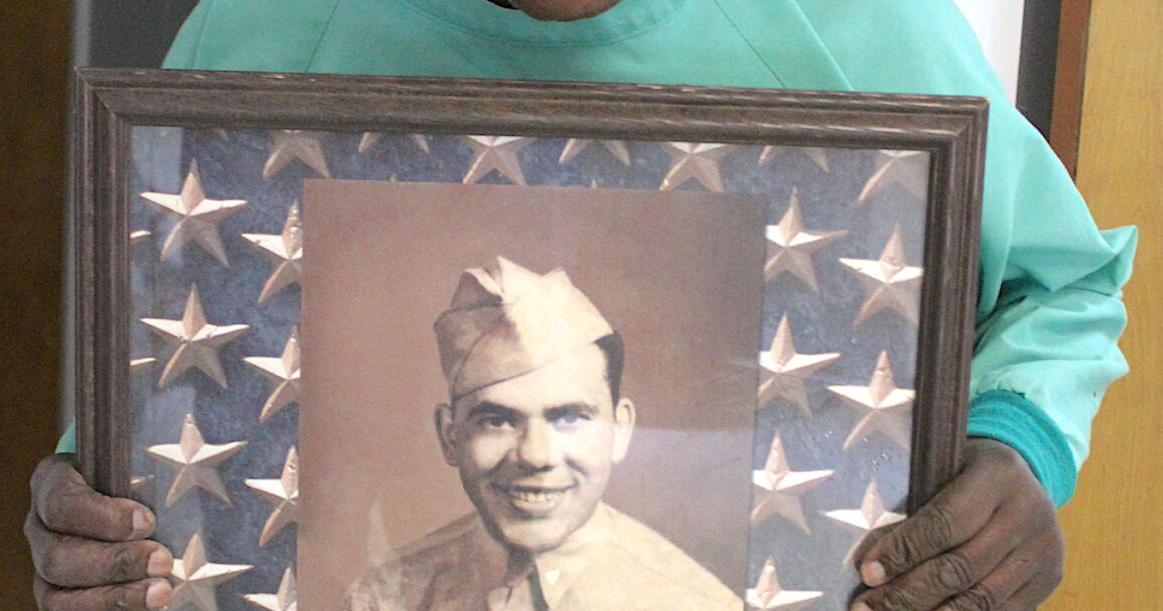 Sniper's bullet claimed the life of Lt. John Bailey in WWII | Local ...