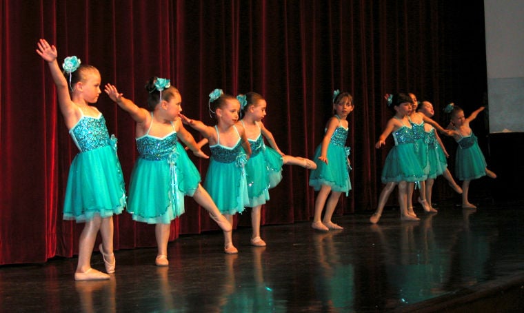 Dance Recital | Featured | stardem.com