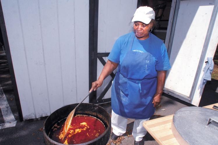 Fish fry supports Nace's Day | Local | stardem.com