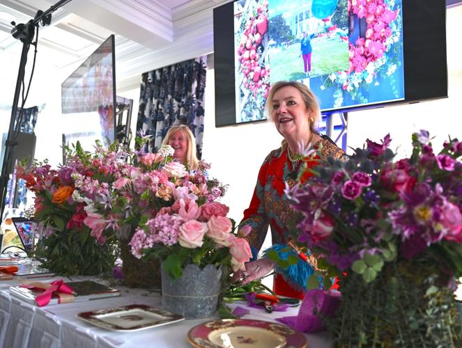Garden club hosts former White House floral designer | Local | stardem.com