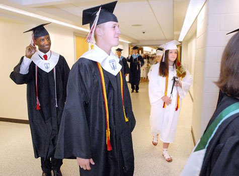 Colonel Richardson High School graduates 107 | Local | stardem.com