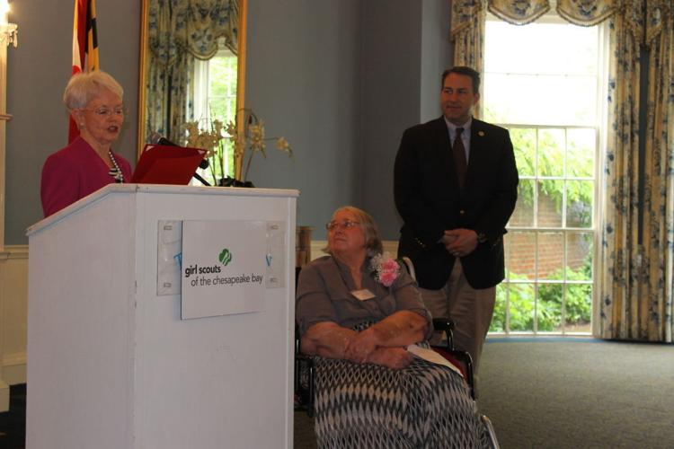 Riley honored as 'Woman of Distinction' | Local | stardem.com