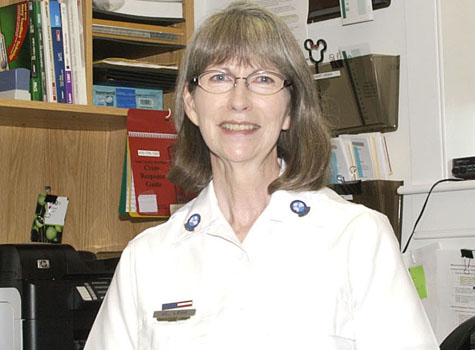 Police clerk marks 25 years on the job | Local | stardem.com