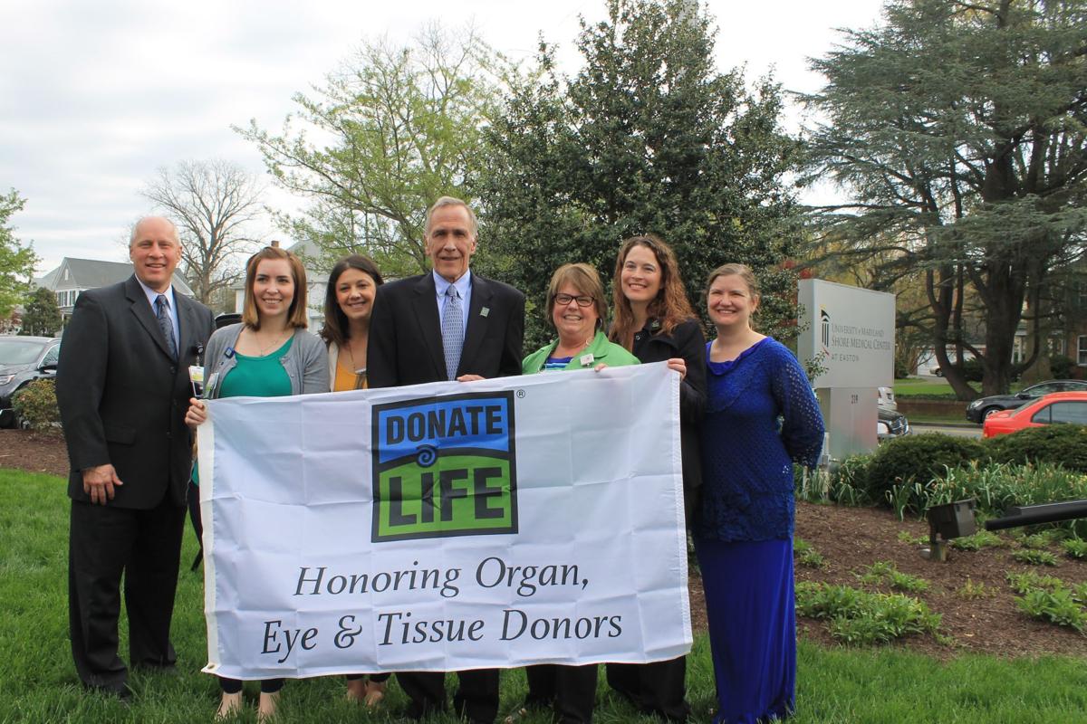 Raising the flag to 'Donate Life' | Local | stardem.com