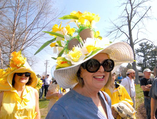 Topping it off with a Daffodil Fest hat | Local | stardem.com