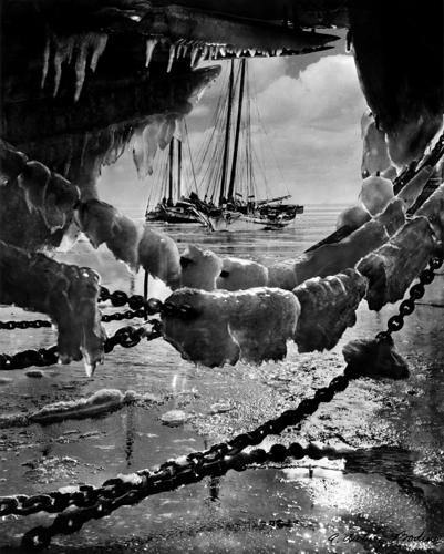 New A Aubrey Bodine photo book captures 'Annapolis' | | stardem.com