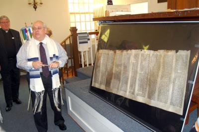 Damaged parts of scroll given to local temple | Life | stardem.com