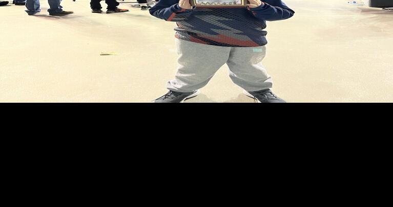 Hemingford Jr Wrestler competes at state