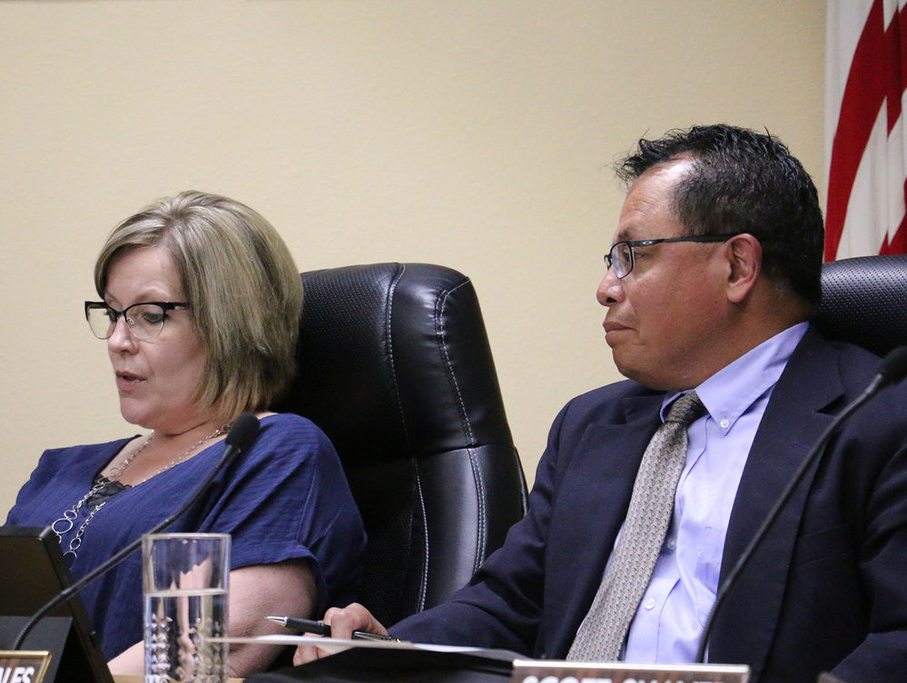 Scottsbluff council to discuss forming legislative committee