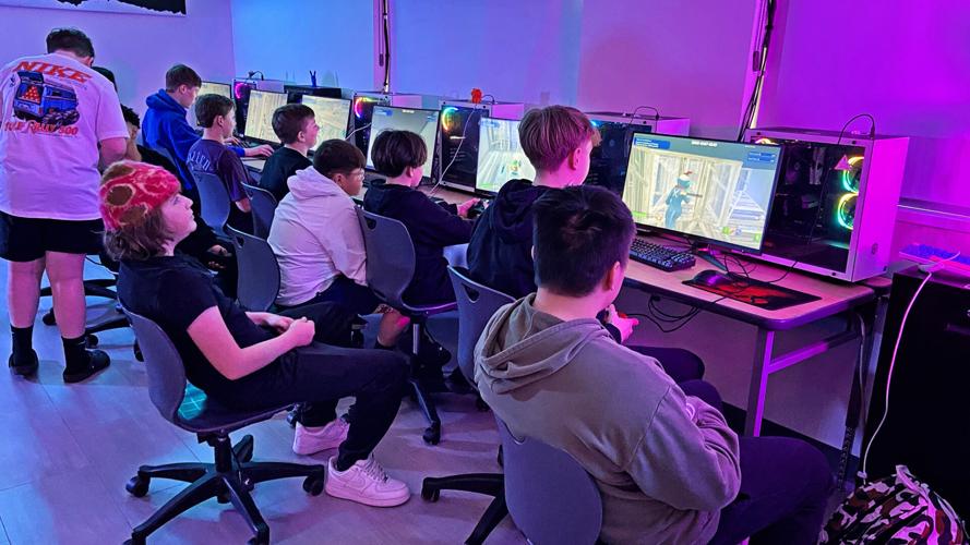 BMS esports program rounds out first year with in-house tournament